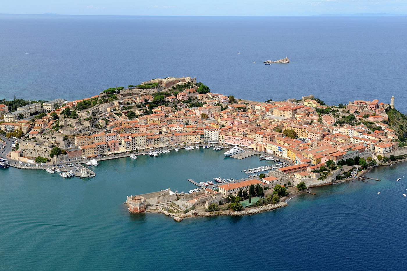 Elba - Essential Sailing